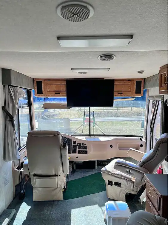 Sold: Dutch Star Spartan 3758 RV in Front Royal, VA | 330356 | Pop Sells